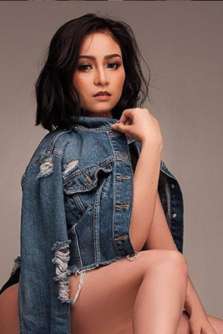 Get your Shawtout from Rizza Camille Lazo